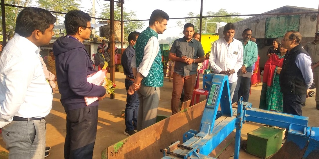 AJSA India Odisha Chief Secretary Visited AJSA Field Areas in Kalahandi ...